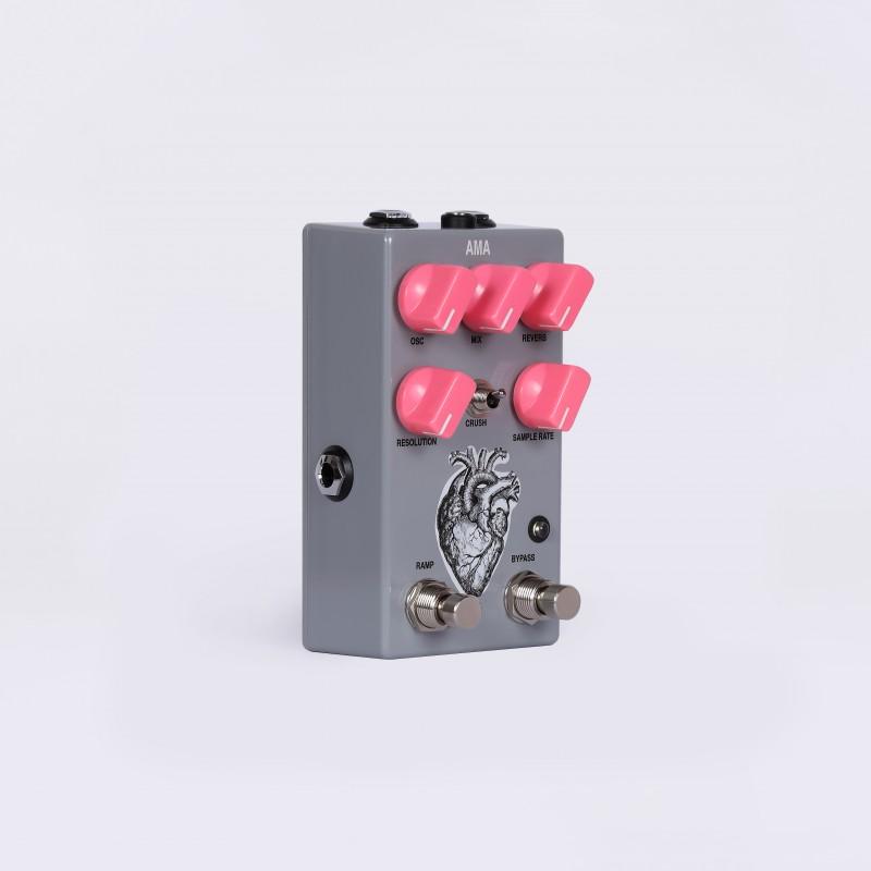 AC Noises Ama v.2 Reverb & Bit Crusher | Axe... And You Shall Receive